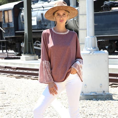 Womens Velvet Bell Sleeve Top Velvet Is Shiny Sweatshirt Soft Fabric