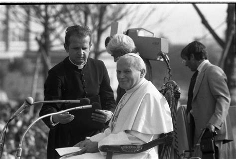 41 Anni Dallattentato A Papa Wojtyla Le Foto Di Pizzi