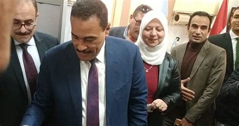 محافظ مطروح يدلى بصوته فى الانتخابات الرئاسية بلجنة المغتربين فيديو