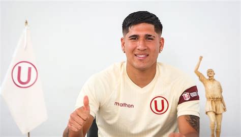 José Luján A Universitario De Deportes Defensor Nacional Firmó Por Los