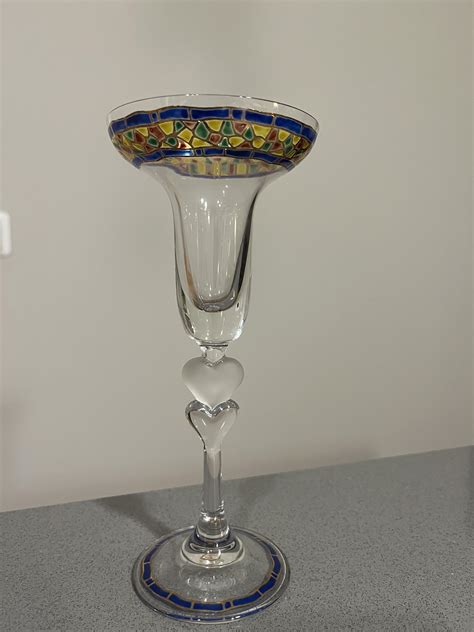 Glass Makers Mark Rhallmarks