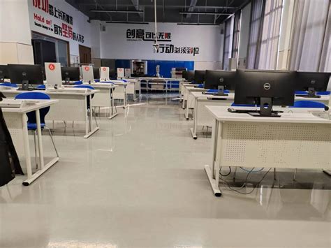 河南职院开展期末实训实验场所6S管理工作专项检查 综合实训中心