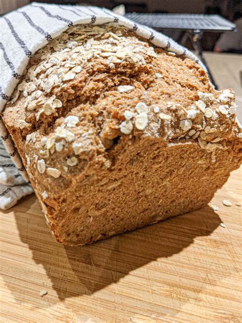 Vollkornbrot Mit Sonnenblumenkernen Aus Dem Zauberkasten Sinalechef