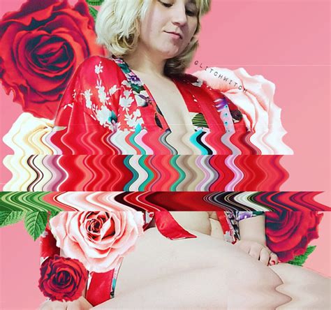 Glitch Witch Cam Model Free Live Sex Show And Chat Stripchat