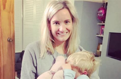 Mums Cellulite Photo Shares An Important Truth About Instagram