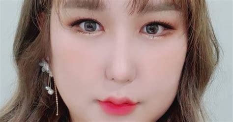 트랜스젠더 풍자 사연팔이 소녀 다 됐네유명세와 맞바꾼 비운의 과거사 Ten피플