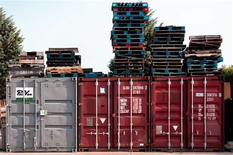 Floor Loaded Vs Palletized Containers Definitions Differences