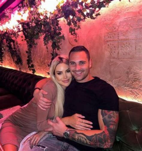 Iva GrguriĆ Pokazala Oca Prvi Put Starleta Otvorila Vrata Porodičnog Doma Novog Dečka Upoznala