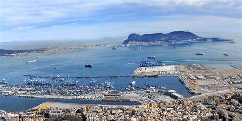 Los puertos de Algeciras y Tarifa recuperan sus conexiones con Tánger