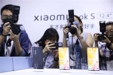China Smartphone Market Shipments Remain In Weak State Until 4q23 Says