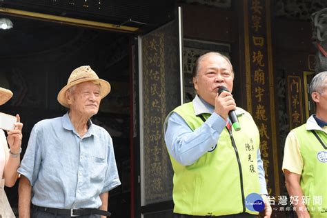 百年古匾聖真殿送返龍門安良廟 陳光復感謝傳承廟宇歷史文化