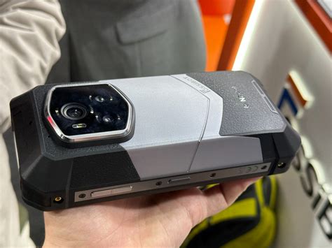 Fossibot F112 Pro And F107 Pro Fossibot Unveils Two New Rugged Smartphones With Ip69k Rating
