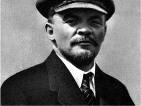 И Ленин такой молодой…