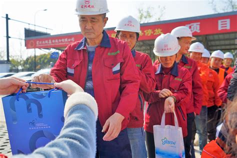 宏润杭州开展“健康体检进工地，志愿服务暖人心”活动 公司新闻 宏润建设集团股份有限公司