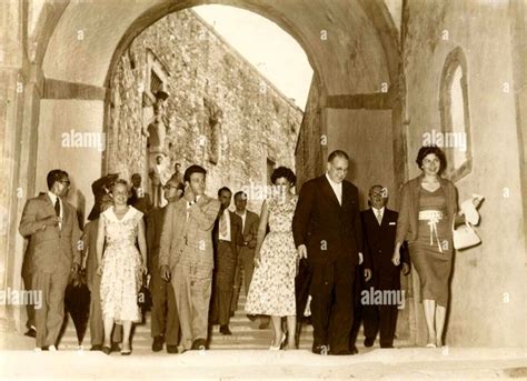 تصاویر دیده نشده سفرهای محمدرضا پهلوی به همراه همسرانش، ثریا اسفندیاری