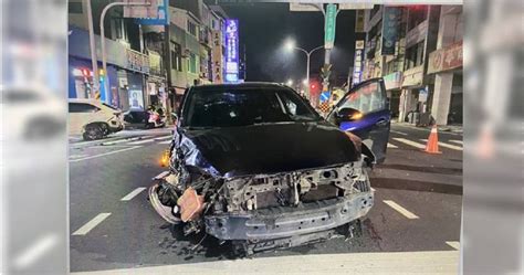 恐怖蛇行400公尺台南男連撞4車衝騎樓 路人驚喊酒駕還是毒駕