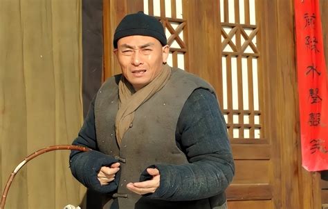 吴连生离世原因曝光！感冒后仍喝酒，诱发心梗，无人管束太放纵哈尔滨单位消息