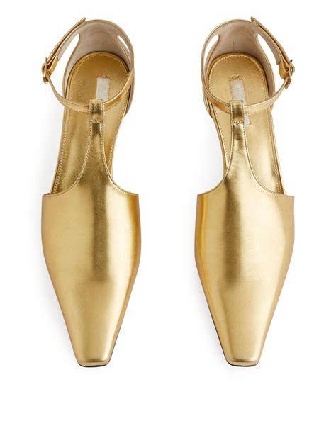 Kitten Heel Leather Pumps Gold Arket