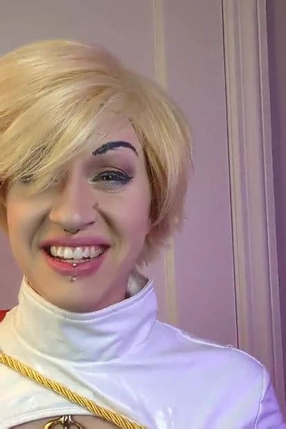 Geekyfemdoms Porn Videos And Reels Nude Photos And Bio On Xhamster