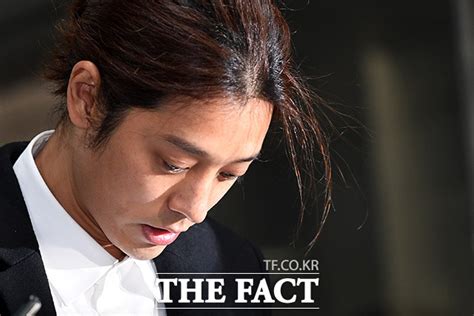 성관계 몰카 혐의 정준영 모든 혐의 인정평생 반성할 것 연예 기사 더팩트