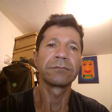 Yiyoo520 Aliher520 • Threads Say More