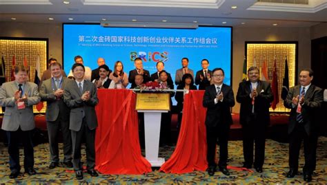 国际技术转移协作网络