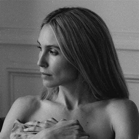 Sarah Carter R Dc Marvel Ladies