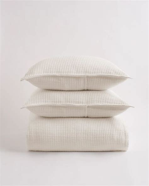 Organic Ribbed Cotton Coverlet Set Air Layer Jersey Knit Quilt White