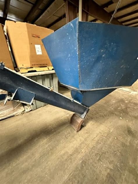Used 7 U Trough Incline Auger