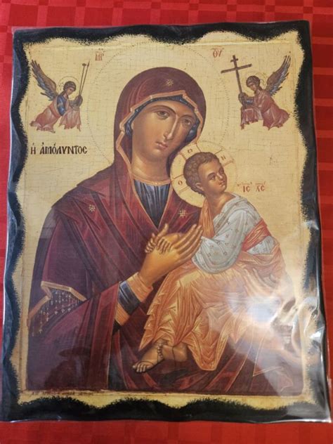 Икона Света Богородица Страстная дърво размер 30 40 см Света Матрона Московска