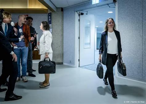 Belangrijke Pvv Ministers Zonder Verbindingspersoon Met Kamer
