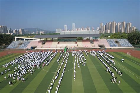 在青春年华跑出春天故事：学校举办2024森马阳光校园mini马拉松暨师生健步走活动 武汉纺织大学新闻文化网