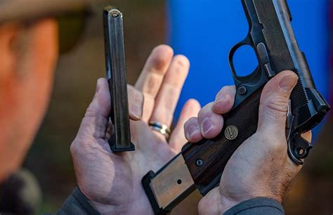 A Practical Variation Of The Tactical Reload Gun Digest