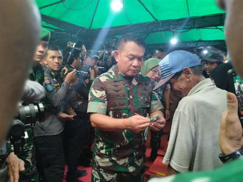 Tinjau Program Babinsa Masuk Dapur Jenderal Dudung TNI Harus