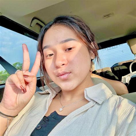 Fakta Unik Dan Biodata Lengkap Niken Salindry Sinden Cantik Yang Kini Sedang Trending Dengan