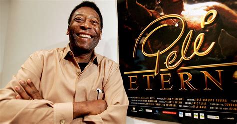 Hija De Pelé Dice Que Su Padre Sigue En La Lucha”