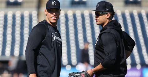 Aaron Judge Giancarlo Stanton Walk Out With Drake At Madison Square