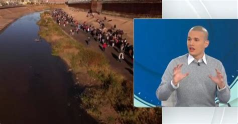 Supreme Court Keeps Title 42 Border Restrictions In Place Cbs News