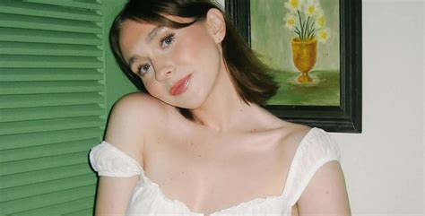These Are Canadian Comedian Veronika Slowikowskas Best Snl Sketches So