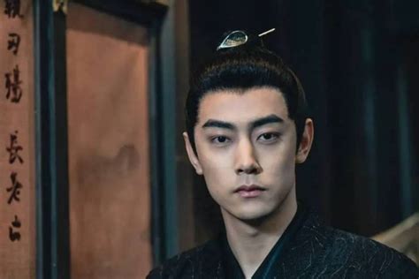 《无限超越班2》掀起话题风暴：金莎小男友谈话题，朱梓骁轻松自在参与金莎和节目栩嘉