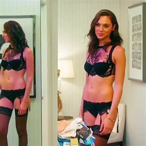 Gal Gadot Compilation à poil vidéos de sexe au format xHamster