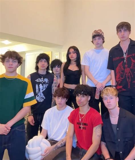 Tara Yummy Jake Webber Johnnie Guilbert Matt Sturniolo Nic Sturniolo Chris Sturniolo Sam