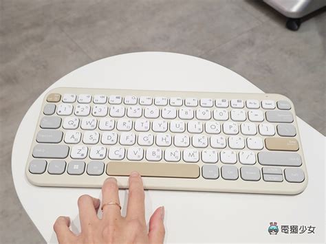 開箱糖粉系無線鍵盤 KW100無線滑鼠 MD100ASUS Marshmallow 系列溫柔配色與設計小巧思 beanfun