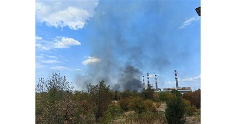 Пожар в столичния квартал Димитър Миленков Видео снимки