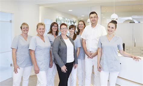 Über uns Zahnarzt in Itzehoe Novizky und Kollegen