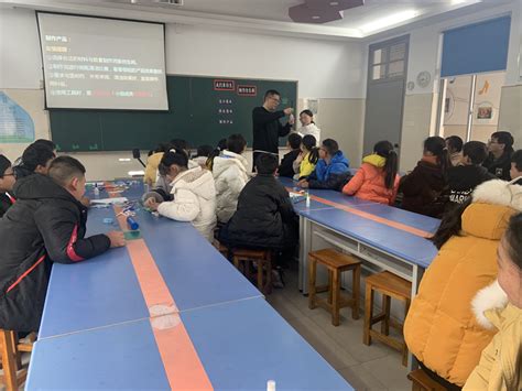 发散思维灵感，助力stem教学——记《依托小学科学教材开发stem主题课例的研究》课题组第10次活动 金坛区教师发展中心