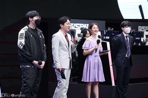 포토 승리 각오 밝힌 Kt 농심
