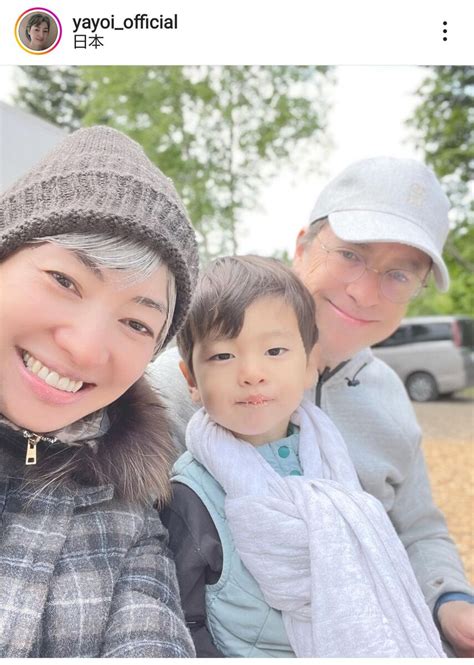 小雪の姉・弥生、シルバーヘアで2歳長男＆夫の顔出しショット公開「素敵なご家族です」 スポーツ報知