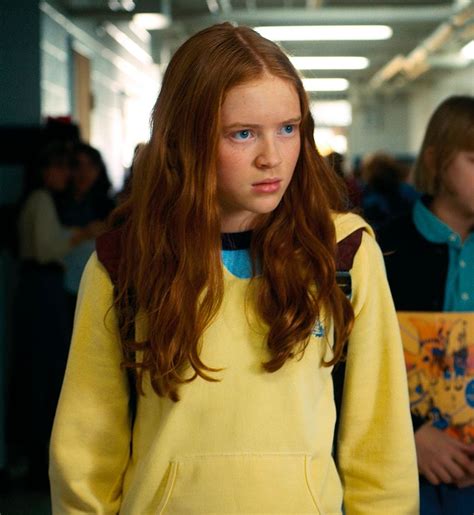 Sophia Lillis And Sadie Sink Wallpapers Wallpaper Cave
