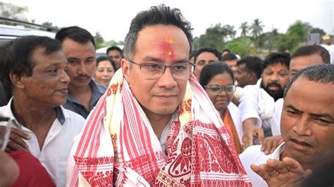 Congress Gets Its Assam Unit Election Ready Carries Out Massive